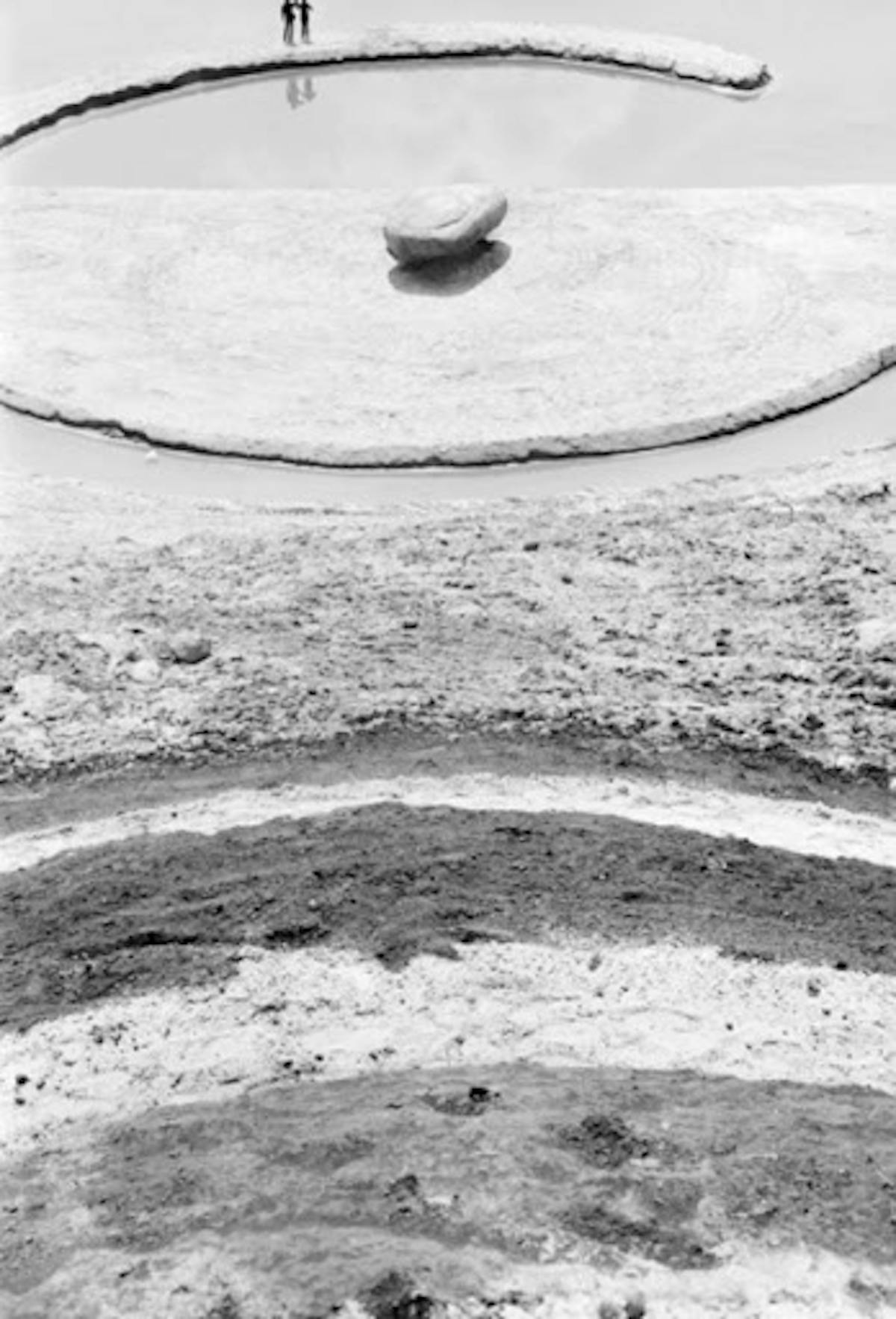 Broken Circle / Spiral Hill (Robert Smithson & Nancy Holt) – Fotomuseum ...